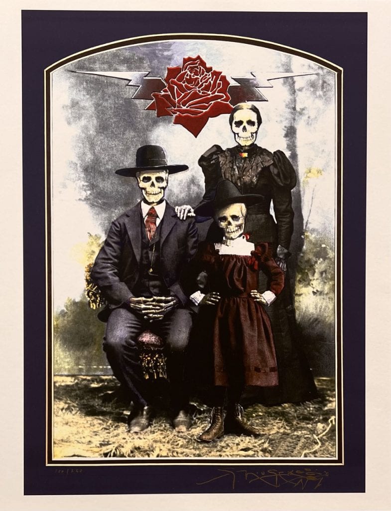 DEAD FAMILY GICLEE - Mouse Studios